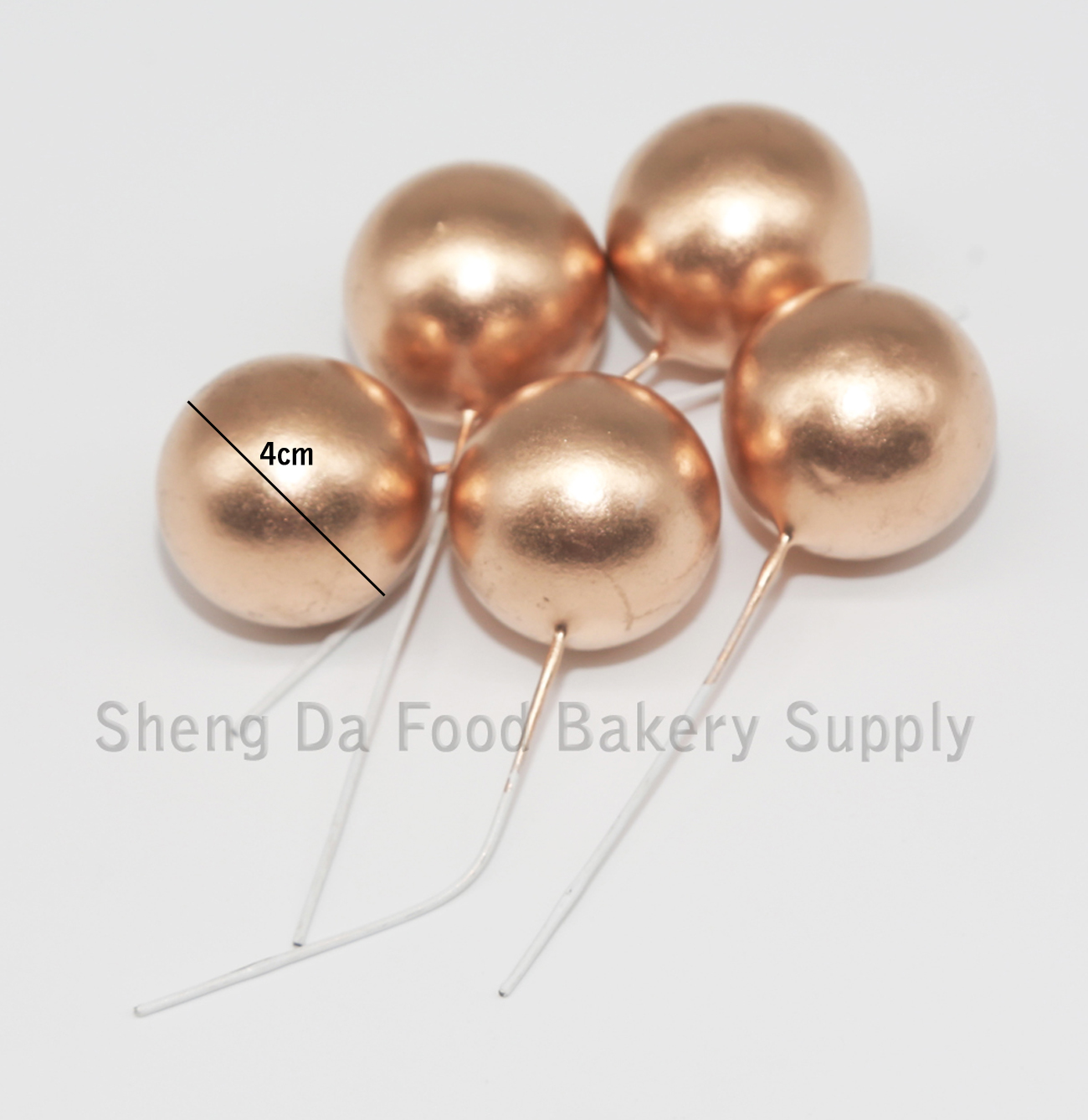 Plastic Gold & Silver Ball Big - Sheng Da Food Service